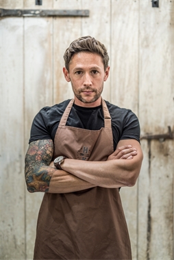 Ian Haste | Hachette UK