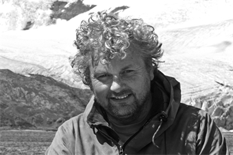 David Tipling | Hachette UK