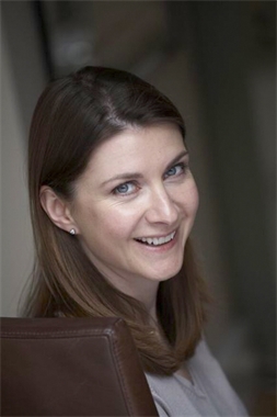 Stella Knightley | Hachette UK