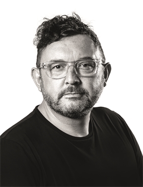 Phil Dean | Hachette UK