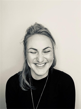 Anna Burtt | Hachette UK
