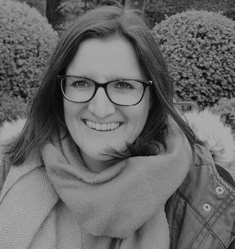 Karen Saunders | Hachette UK